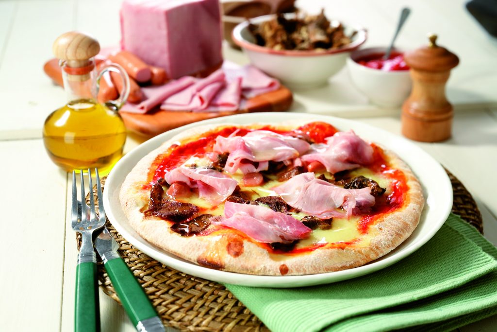 Ham and Porcini Pizza Recipe - Italy Travel and Life