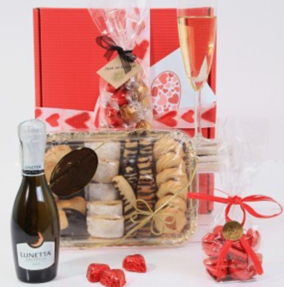 Top Italian Valentine's Day Gifts - Italy Travel and Life