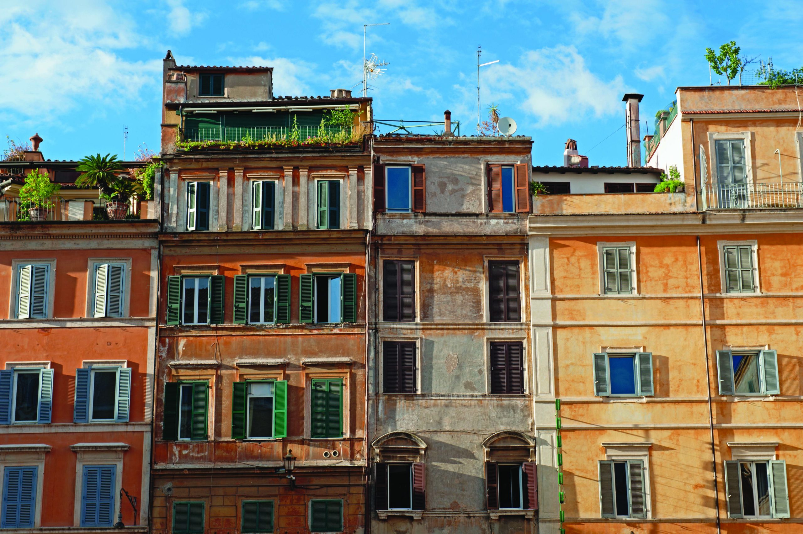 Homes under restoration - Italy Travel and Life