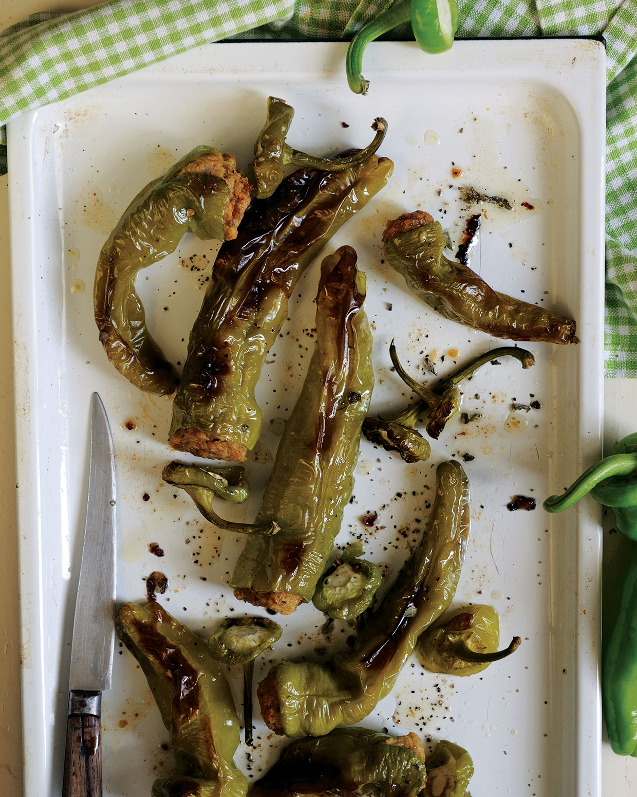 Stuffed friarielli peppers recipe
