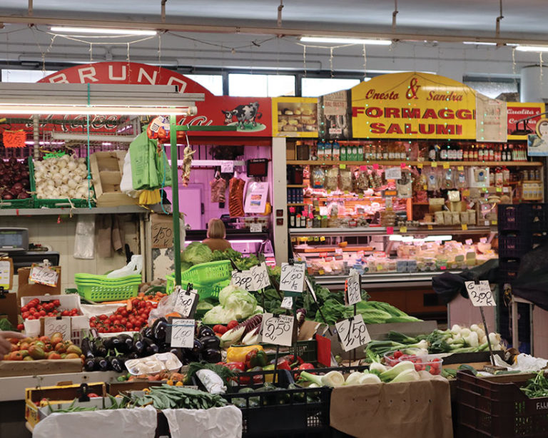 8 best markets in Rome: a local's favourite hidden gems - Italy Travel ...
